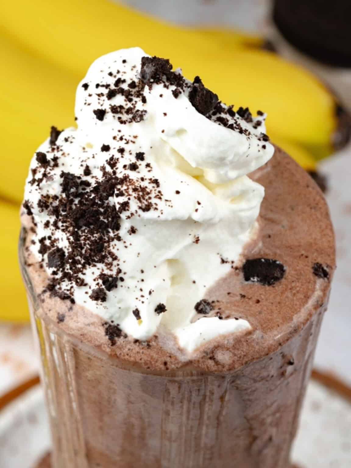 Chocolate Banana Milkshake – Stir Taste Smile