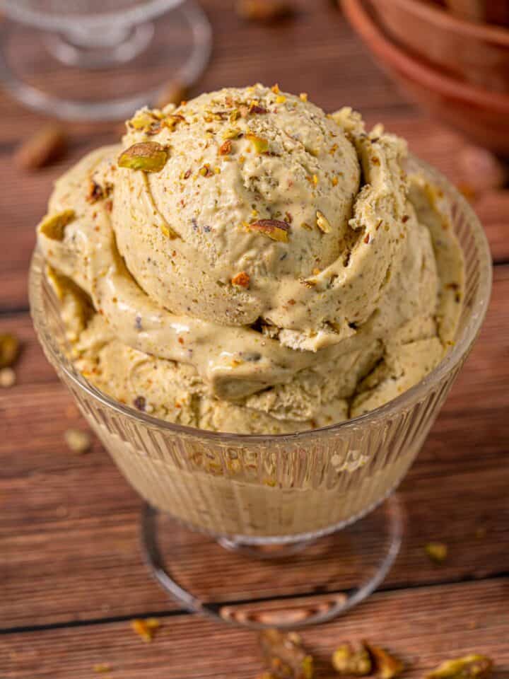 Easy Pistachio Ice Cream Recipe
